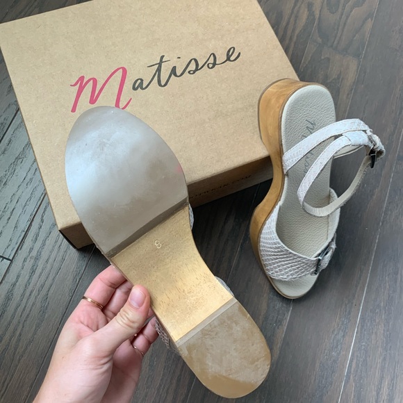 Matisse | Shoes | Matisse Dutch Wooden Clog Sandal In Blush Leather ...